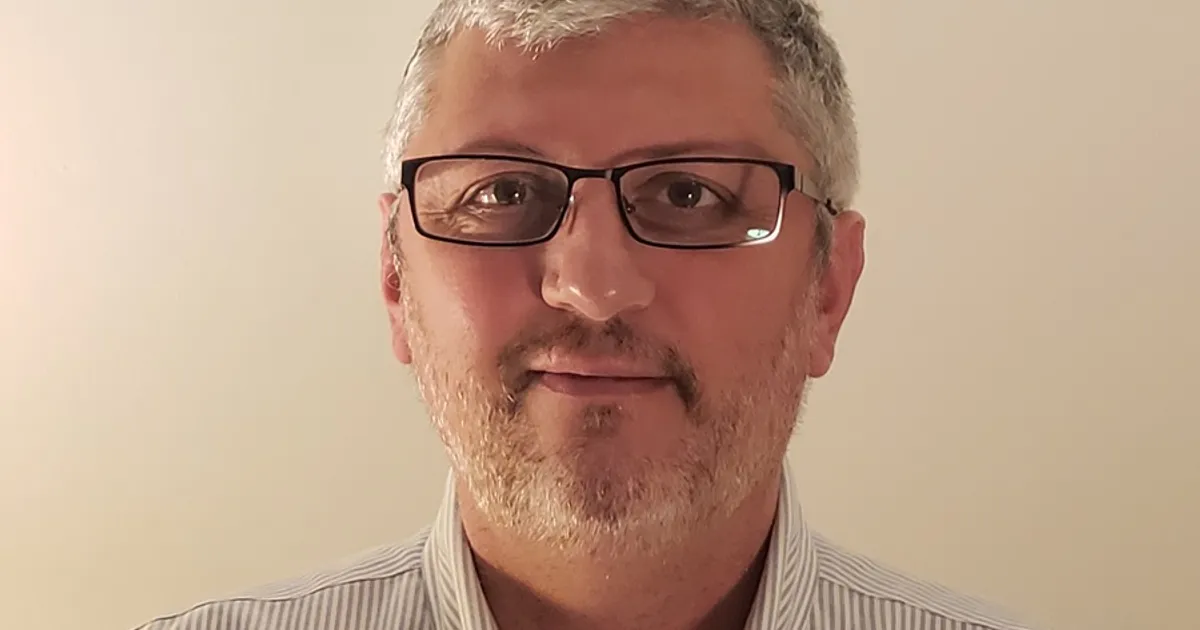 Cum a ajuns un român profesor în Departamentul de Matematică al ...