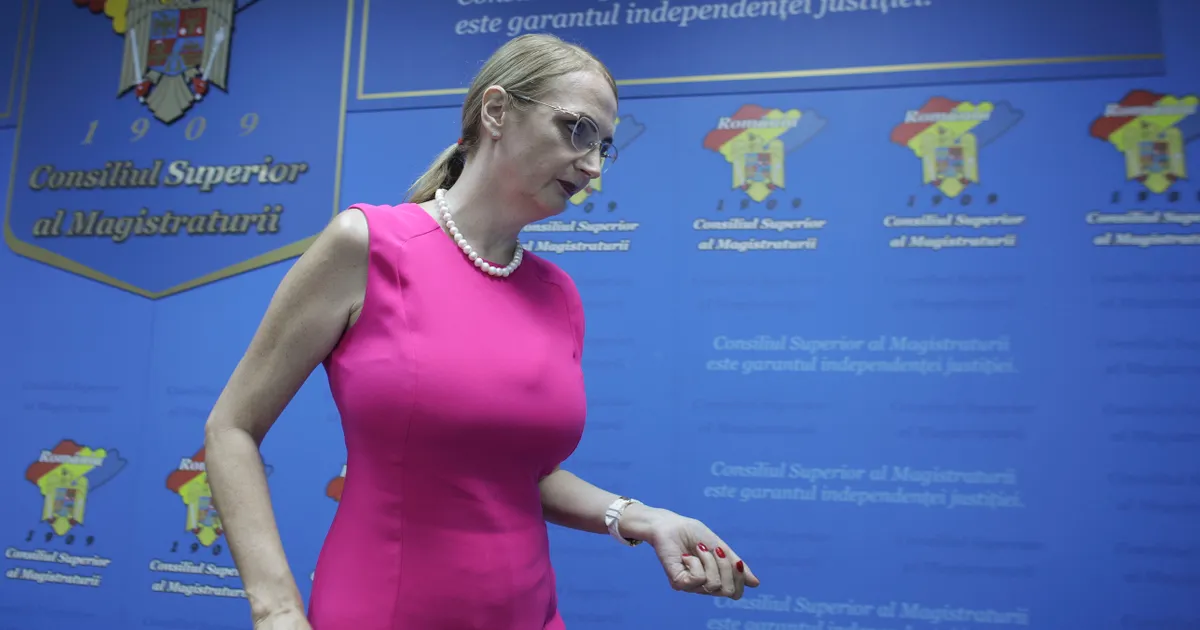 Judecător Înalta Curte: 36.000 lei salariu brut, plus 3 sporuri de 11. ...