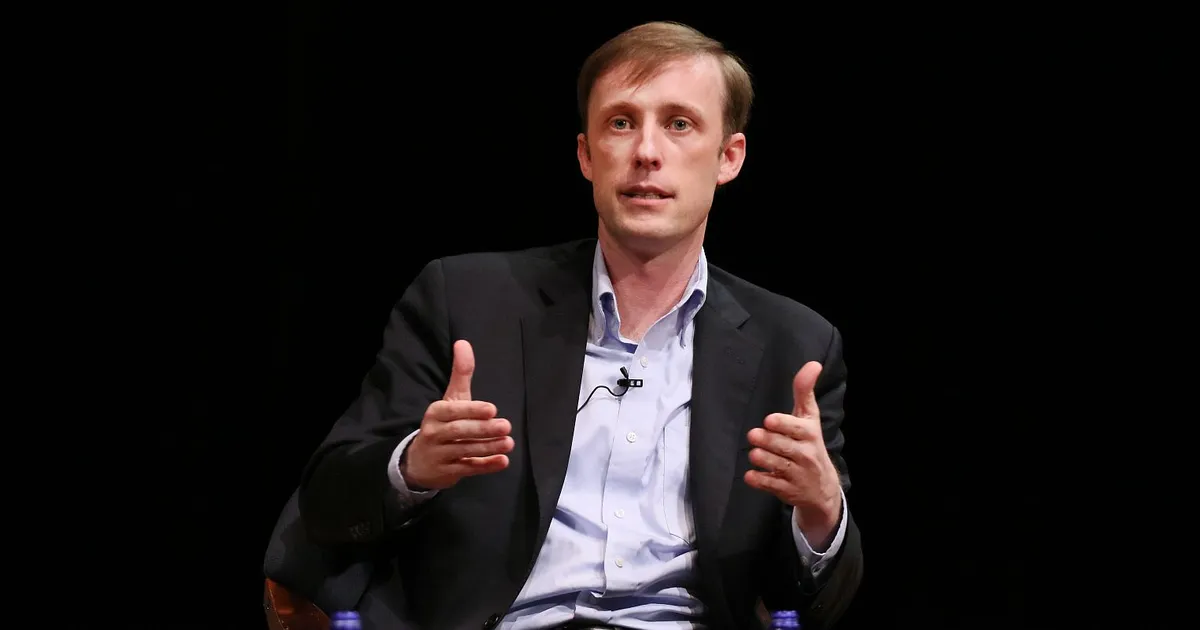 Jake Sullivan, călcat de un intrus. Consilierul pentru Securitate al ...