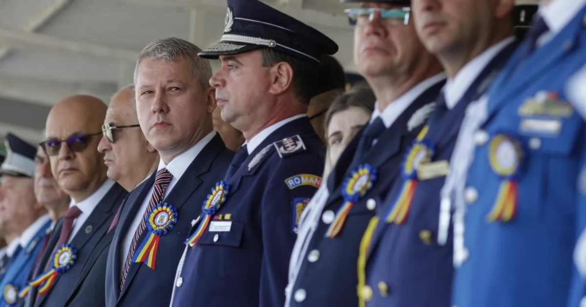 Avem obligaţia de a apăra România de orice tip de atac îndreptat ...