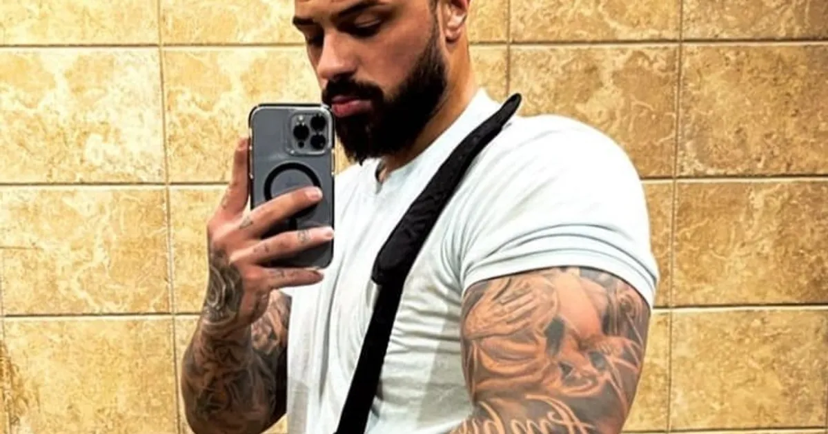 Interlopul Marco Kalu, care spărgea dinți cu ciocanul de șnițele ...