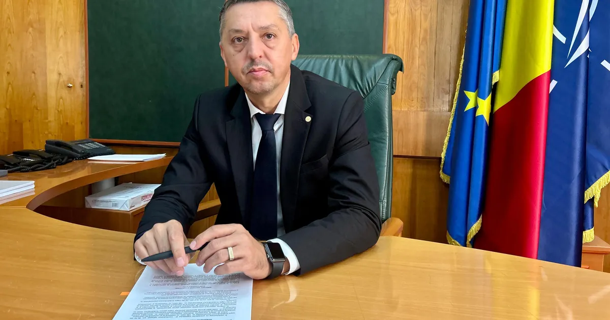 Mesajul ministrului Daniel David despre bursele studenților. Ce trebuie ...