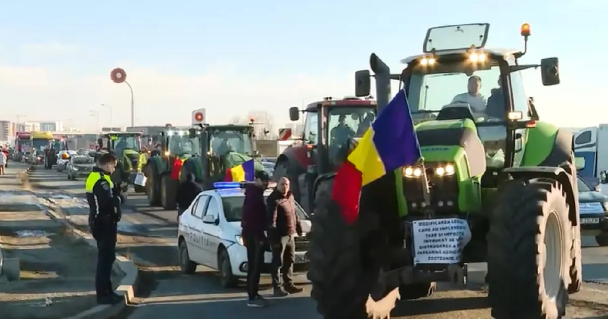 A treia zi de proteste. Tot mai mulți fermieri se îndreaptă cu ...