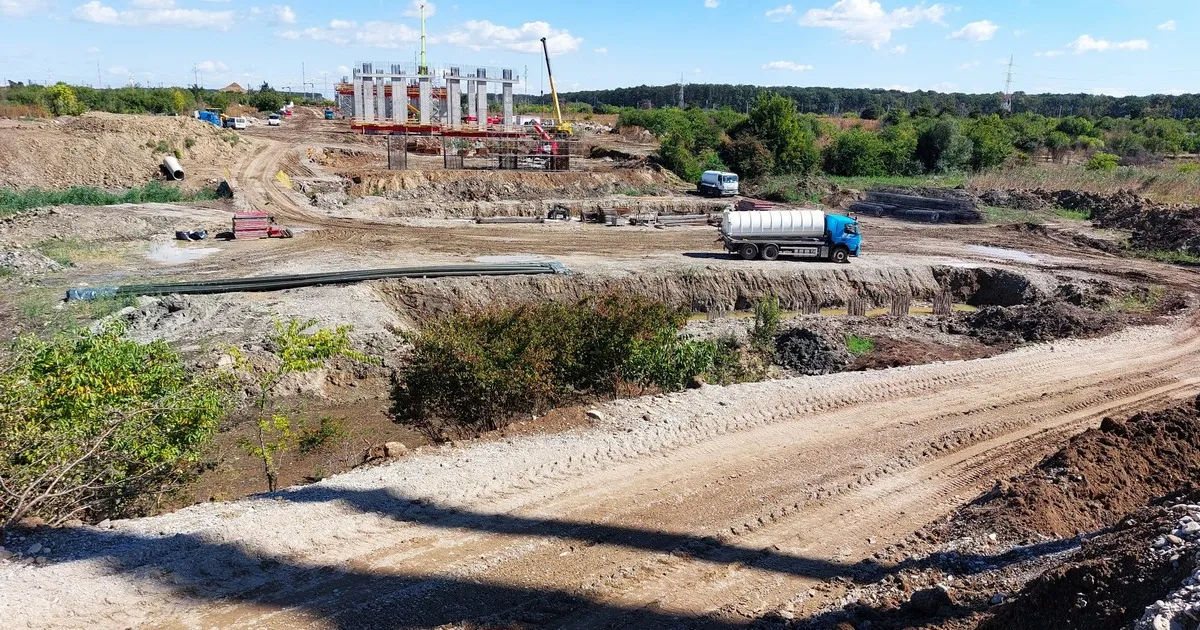 Premieră europeană, în România: Grinzi de pod hibride, cu metal ...