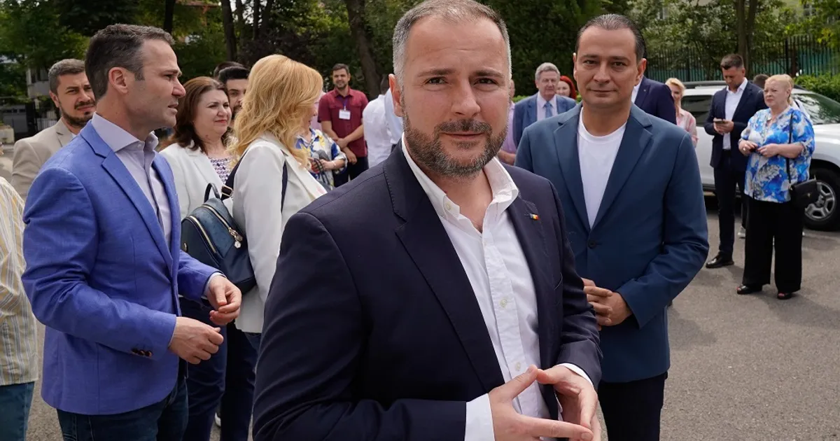 Rareș Hopincă și-a anunțat victoria la Primăria Sectorului 2. Radu ...