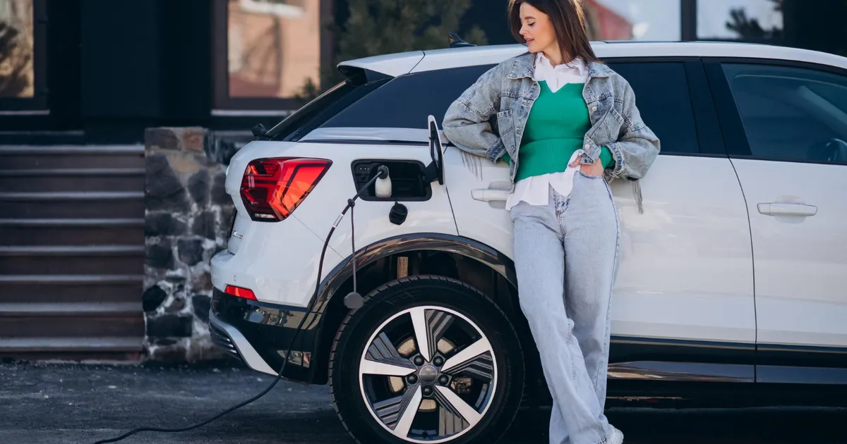 Germania promite încărcarea masinilor electrice la fel de simplă ca ...