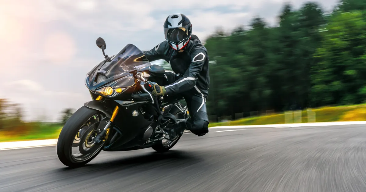 Viteza cu care a fost surprins de radar un motociclist pe „Drumul ...