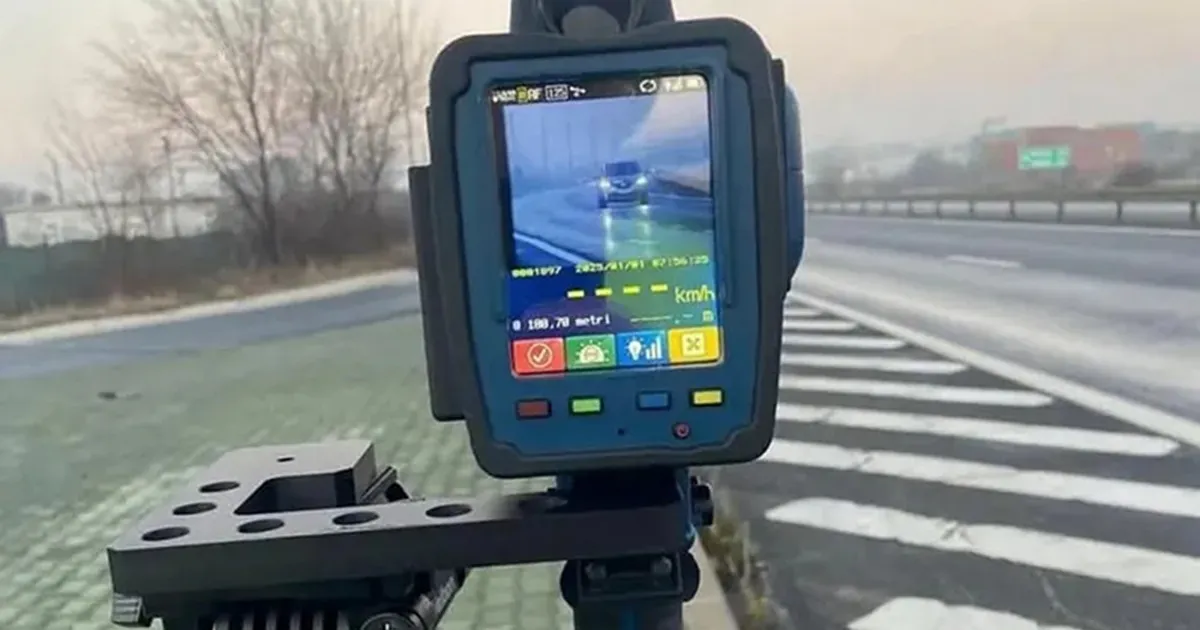 Noile radare cu laser ale poliției bat la 1 km. Mai sunt bune ...