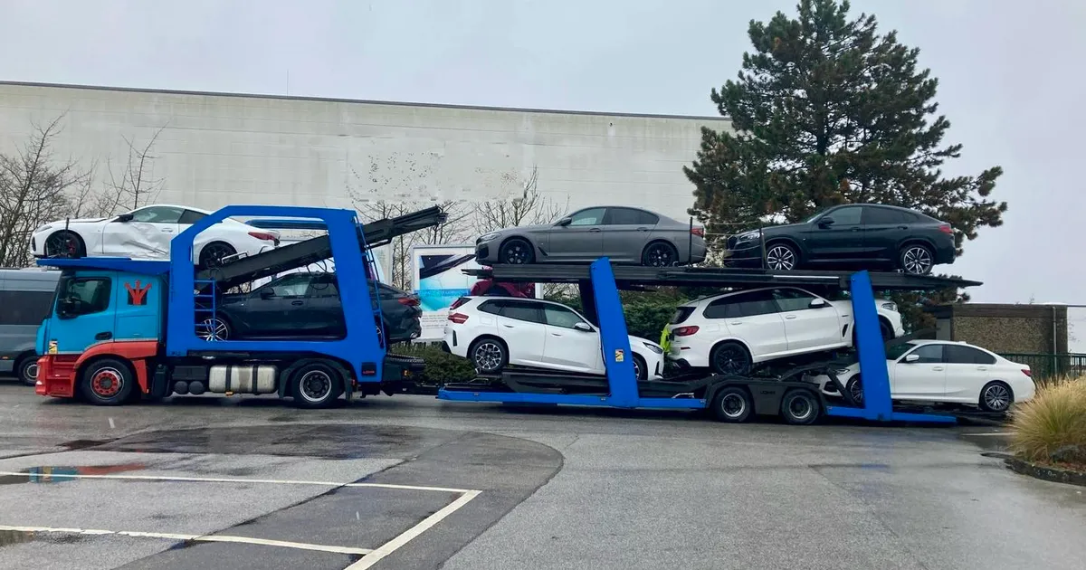 FOTO Camion românesc, imobilizat în Germania. Doar capul tractor avea ...